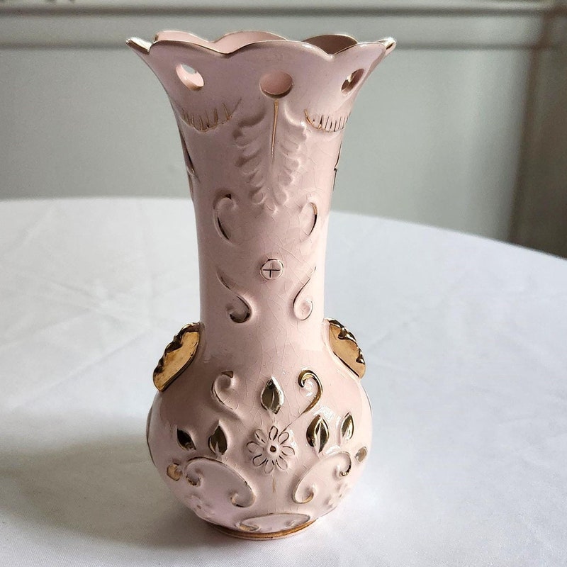 Vintage Pastel Vase - Etsy