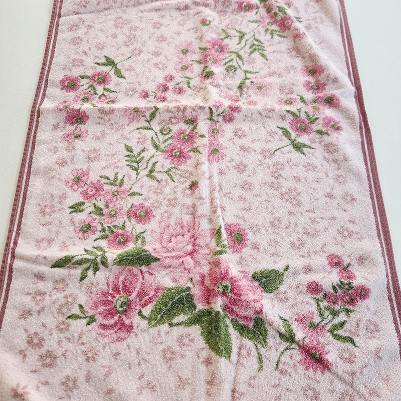 Floral Bath Towel - Etsy