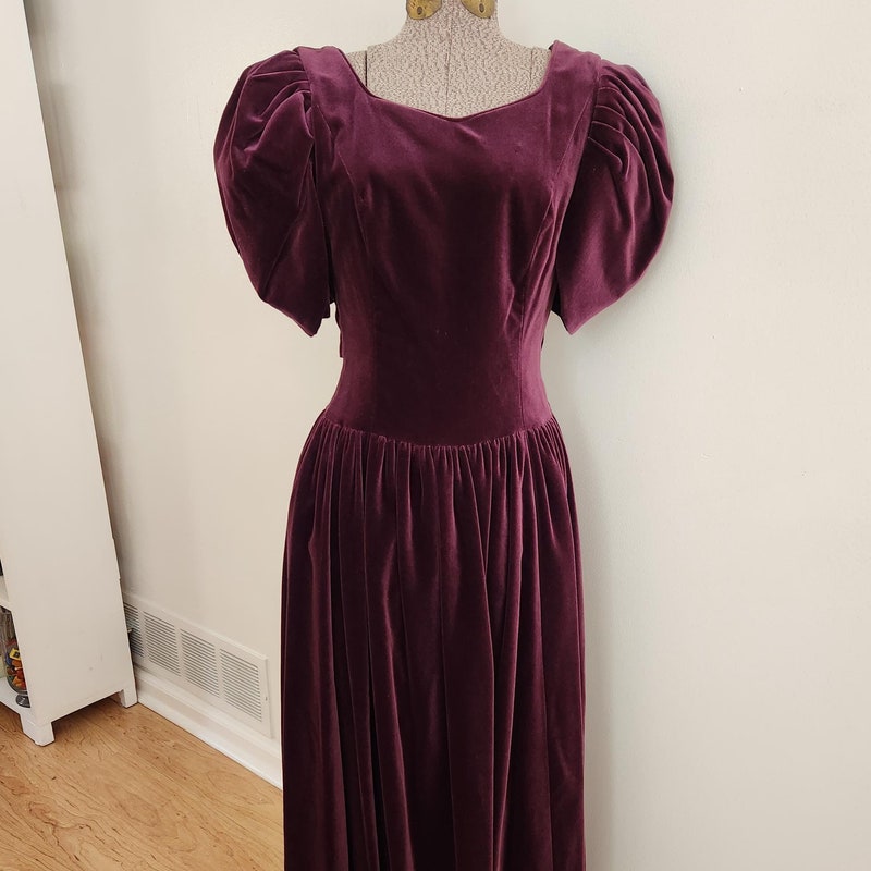 Keyhole Back Dress - Etsy