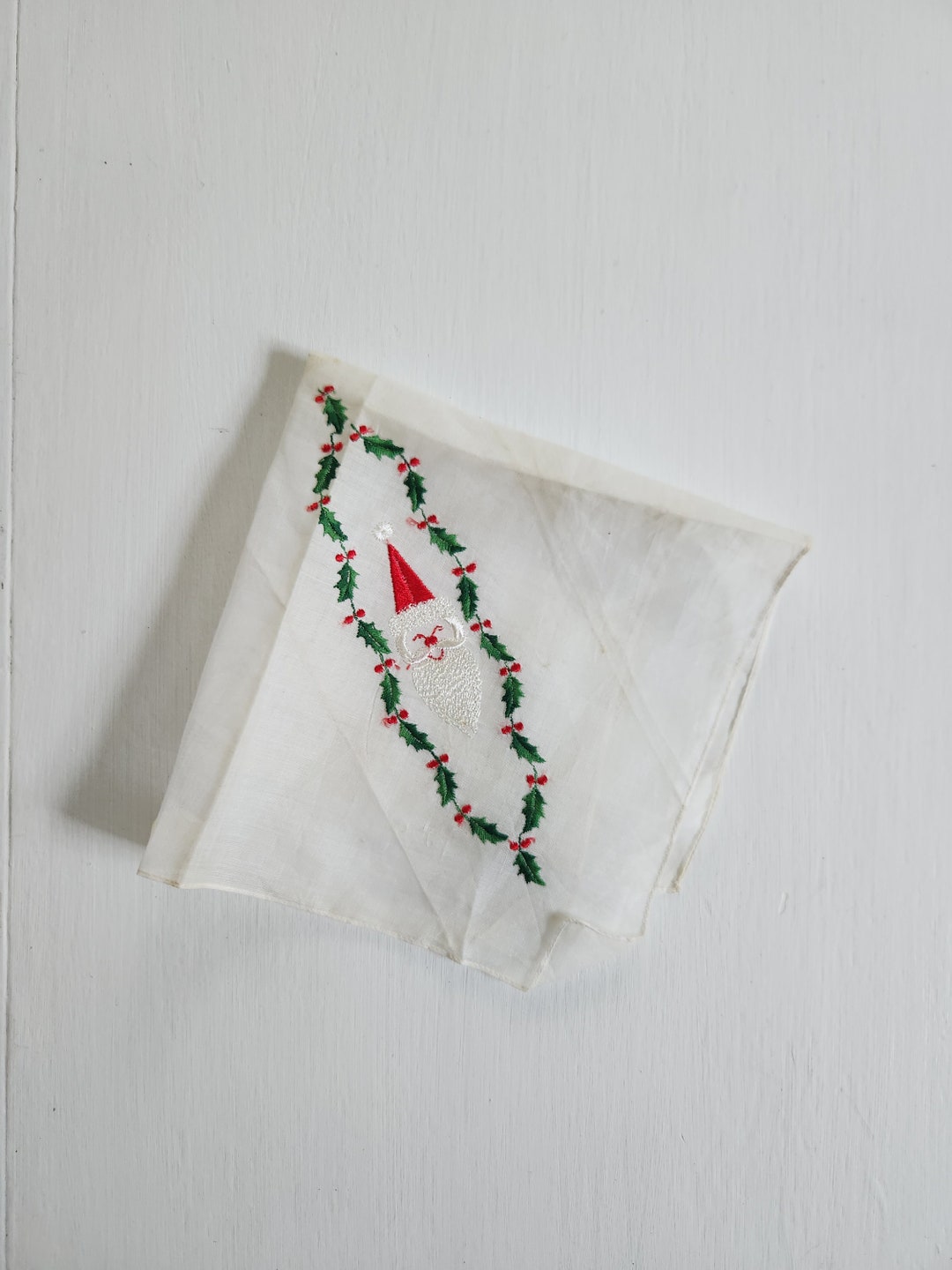 Vintage Santa Claus & Holly Embroidered Cotton Swiss Handkerchief ...