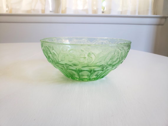 Vintage Clear Green Glass Flower Embossed Bowl Retro - Etsy