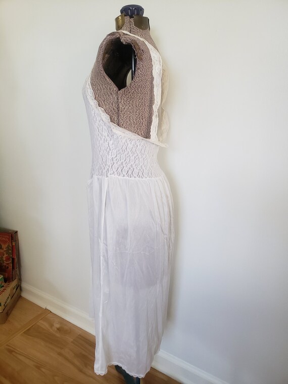 Vintage Lady Ronte White Lacy Negligee Nightie Dress … - Gem