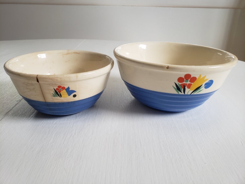 Vintage Universal Potteries Circus Pattern Mixing Bowls - Set of Three ...