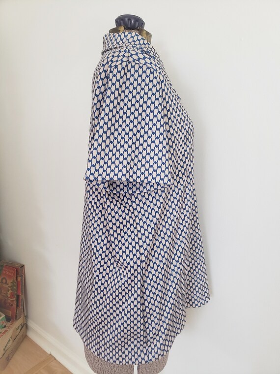 Vintage Lady Devon Blue Chain Link Pattern Pointed Co… - Gem