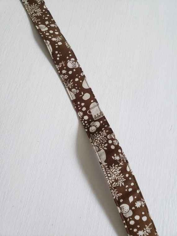 Vintage Flowers Fruits Kettle Brown & White Fabric Wa… - Gem