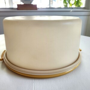 Vintage Tupperware Cake Taker Container 1257-5 & 1256-5 Retro 1970s ...