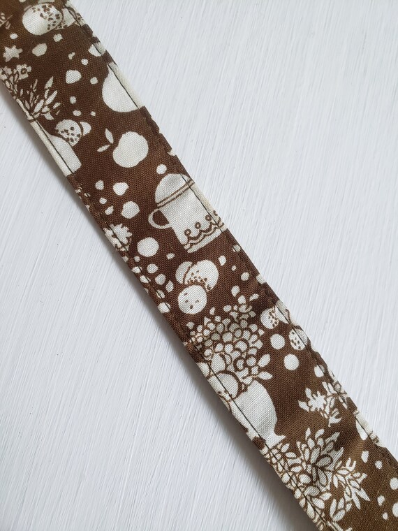 Vintage Flowers Fruits Kettle Brown & White Fabric Wa… - Gem