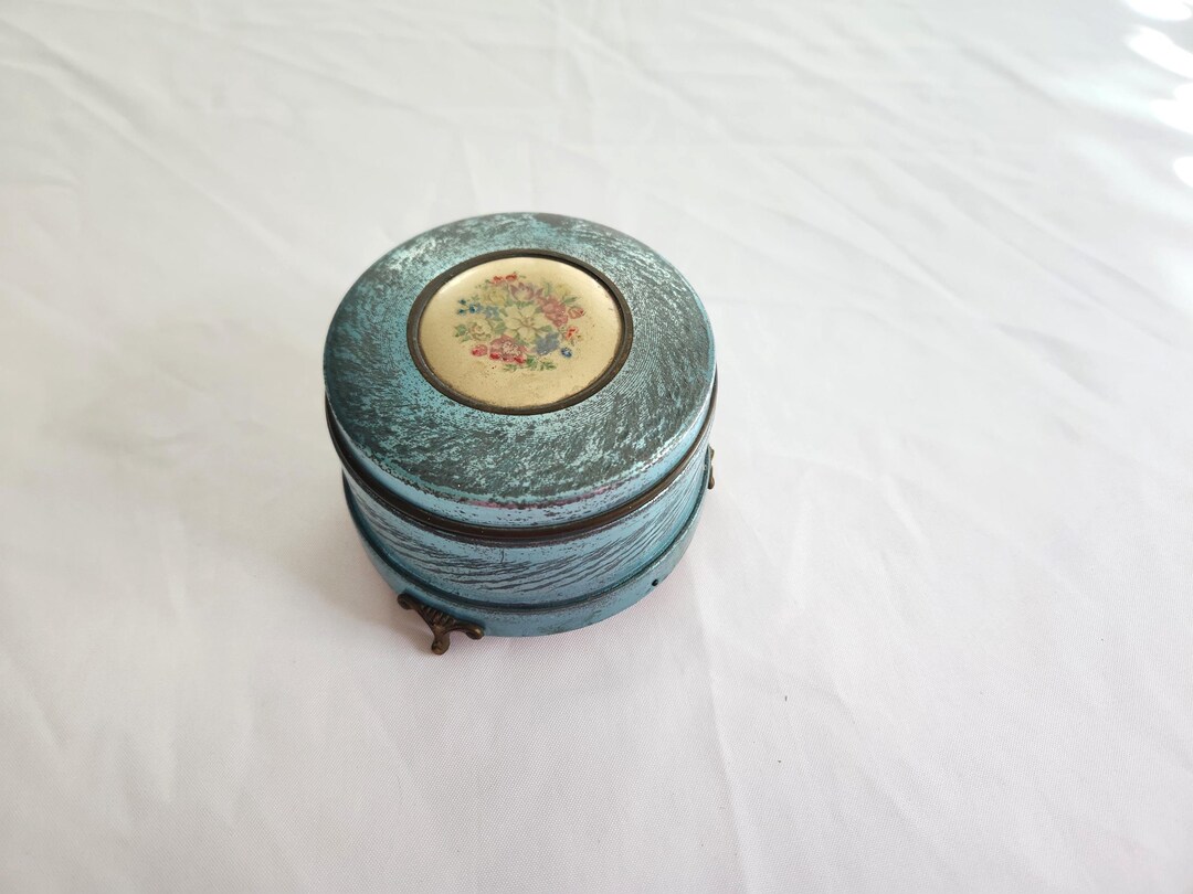 Vintage Floral Blue Footed Metal Musical Powder Box --- Retro Shabby ...