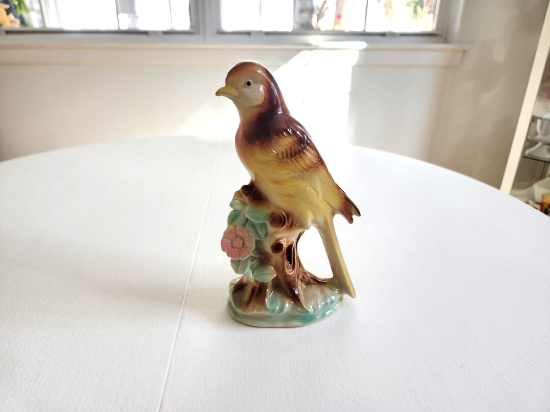 Vintage Ceramic Songbird on Stump Large Figurine --- Retro Woodland ...