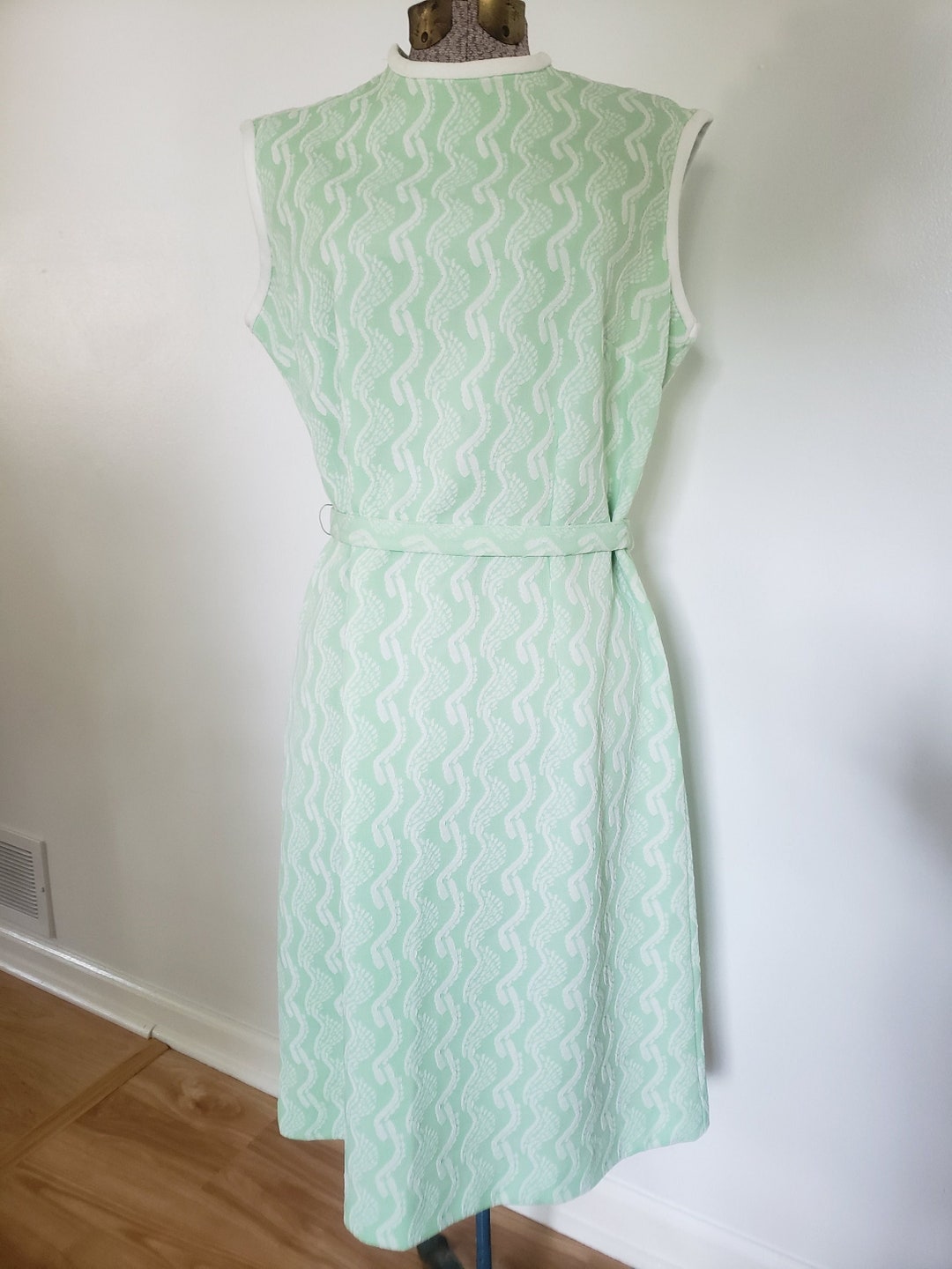 Vintage NPC Fashions Minty Pastel Green & White Waves Babydoll Shift ...