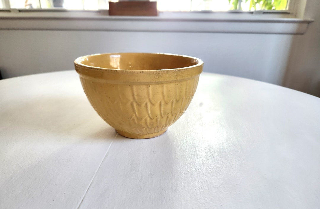 Vintage Mccoy Yellow Fish Scale Pattern Mixing Bowl Retro Colorful ...