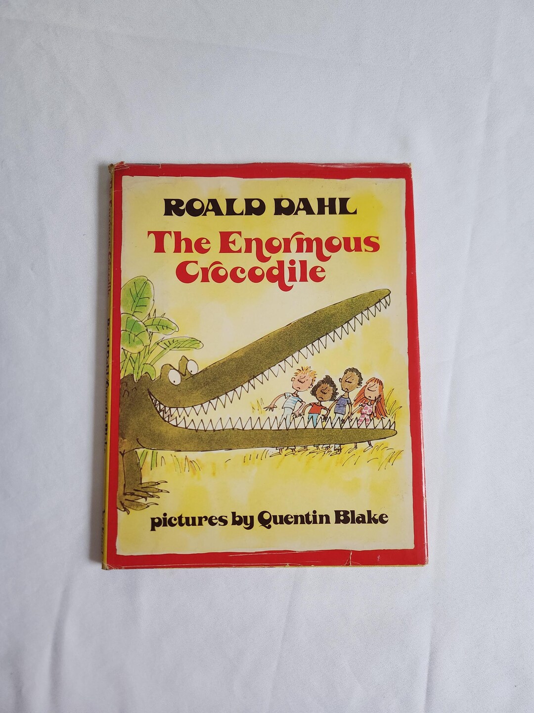 The Enormous Crocodile by Roald Dahl - Illustrated by Quentin Blake ...