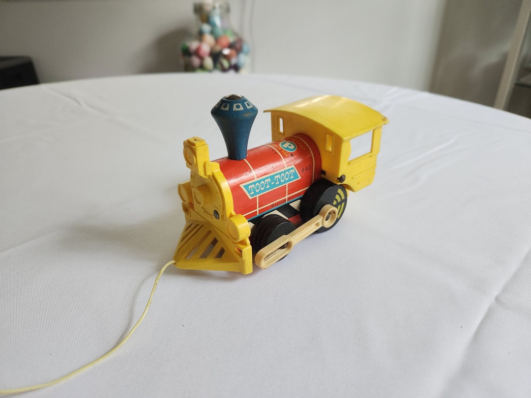 Vintage Toot-toot Fisher-price Train Engine Pull Toy - Retro 1960s ...