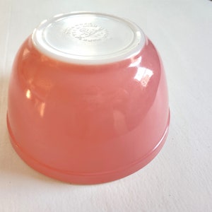 Vintage Pyrex Flamingo Pink 402 1.5 Quart Mixing Bowl Retro 1950s Solid ...
