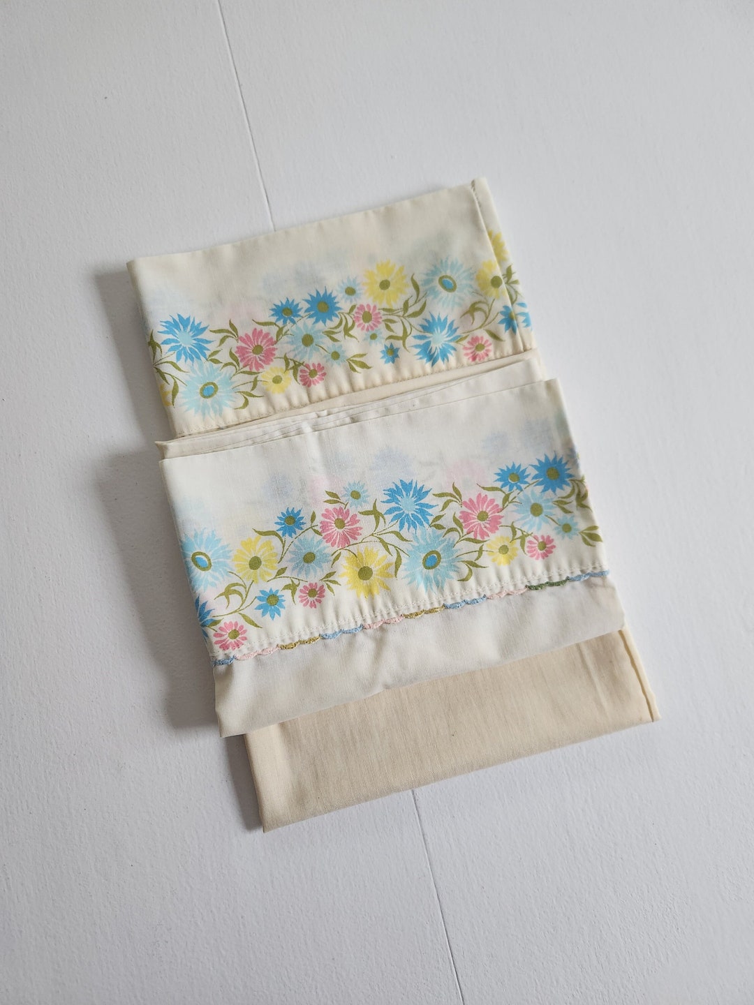 Vintage Pastel Flowers Simple Standard Pillowcases - Set of Two - Retro ...