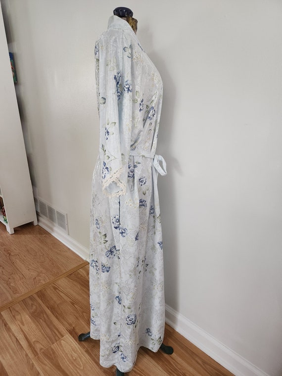 Vintage California Dynasty Blue Flowers Robe --- Retr… - Gem