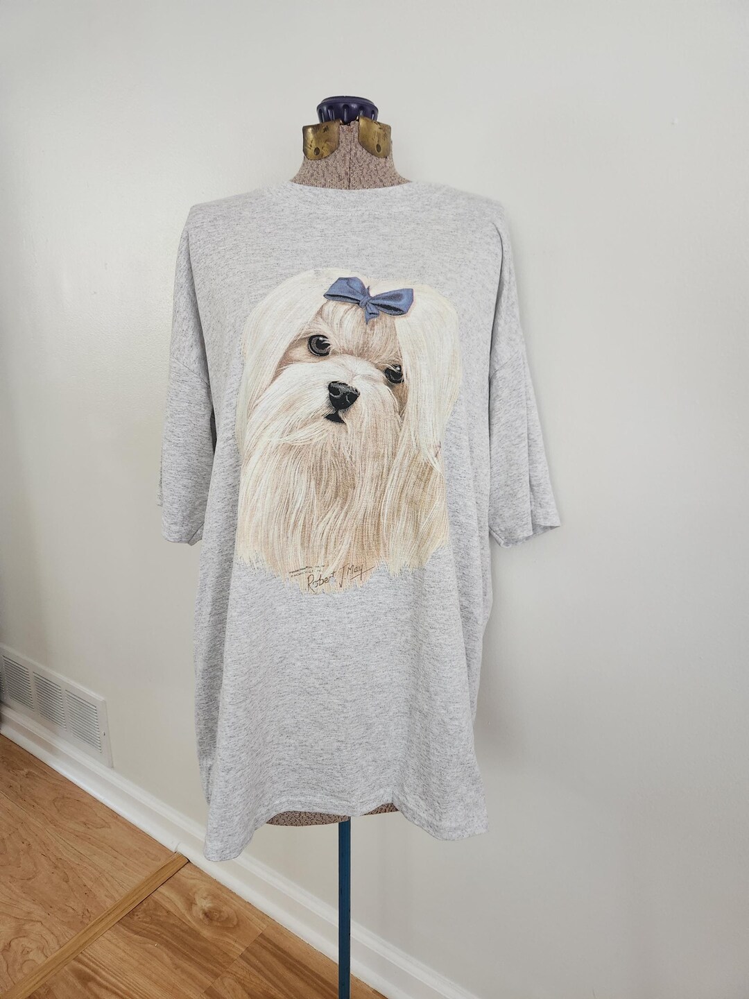 Vintage Shih Tzu Robert J. May Art Vinyl Decal Heather Gray T-shirt ...