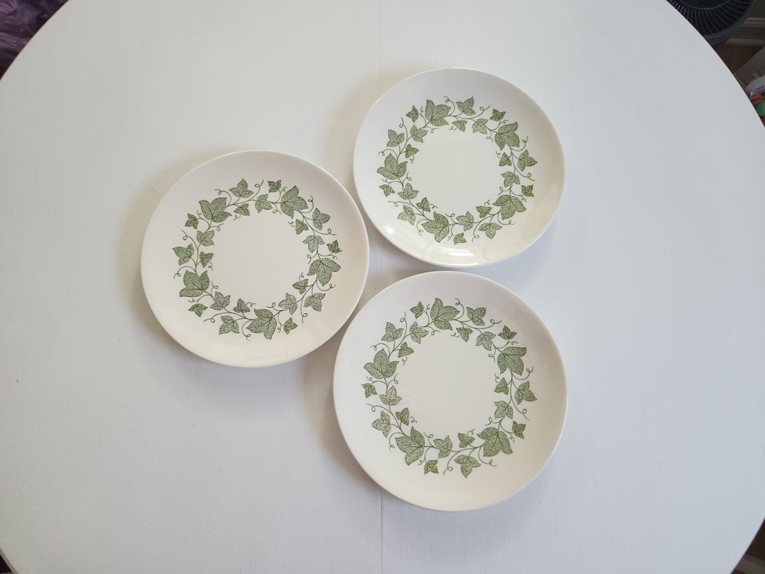 Vintage English Ivy Dinner Plates - Set of Three - Retro 1950s Style ...