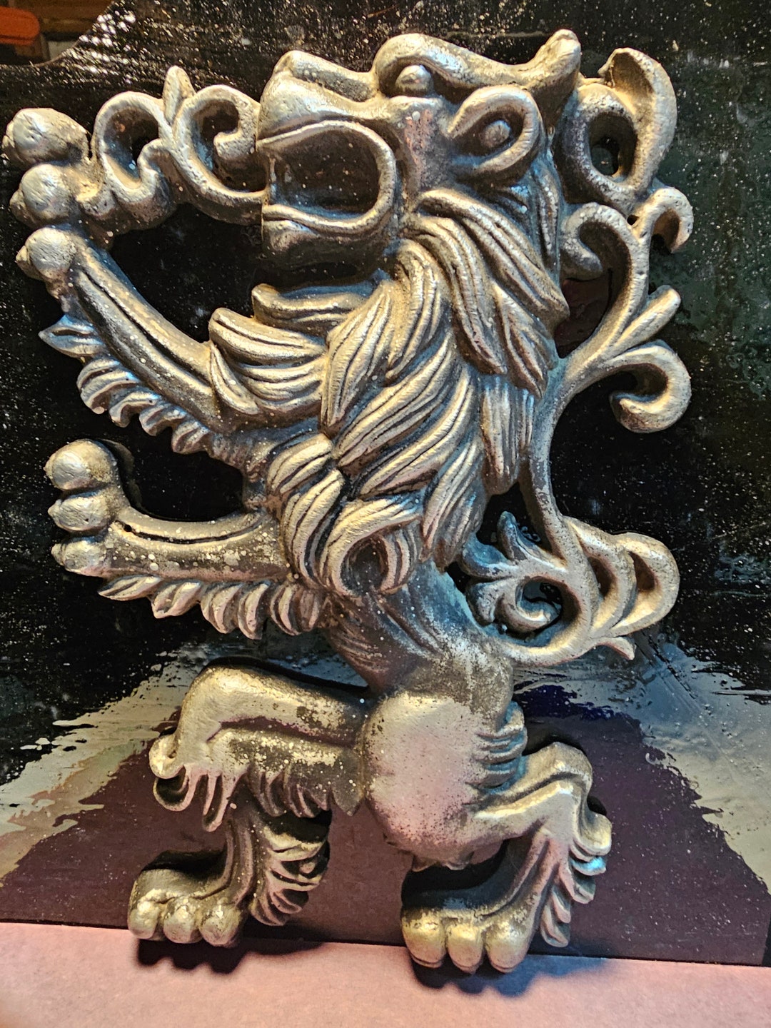 Vintagte Heraldic Lion Plaque - Etsy