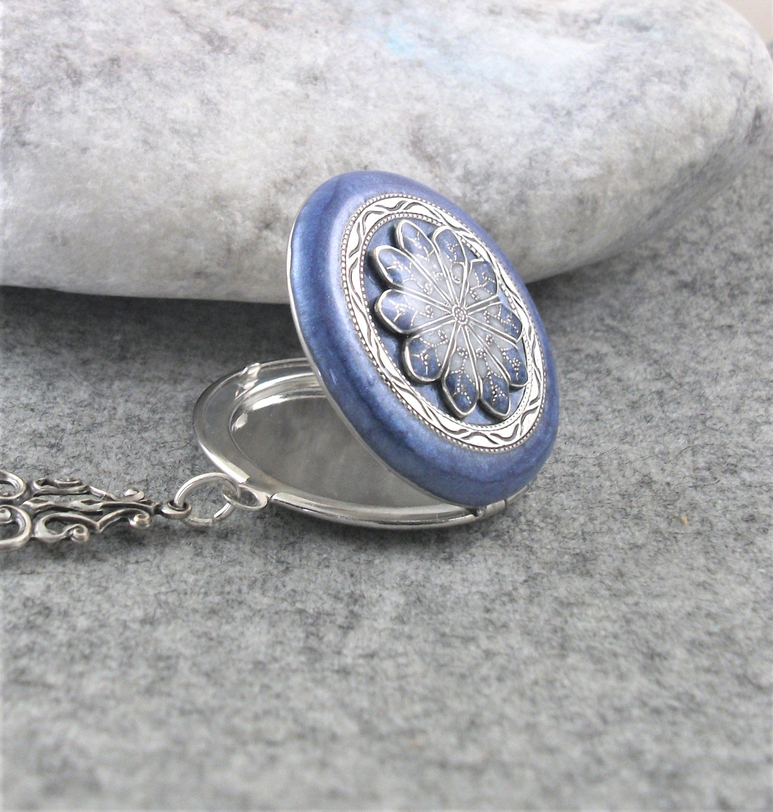 Light Blue Locket Antique Style Silver Locket. Gift for - Etsy