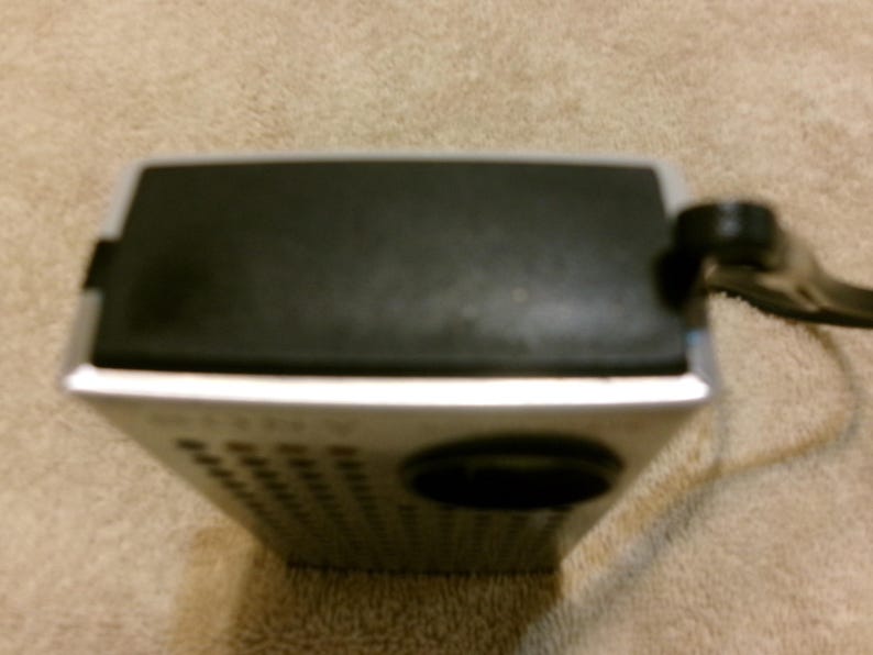 Vintage -rare 1960 Sony Solid State Pocket Transister AM Radio Gray ...