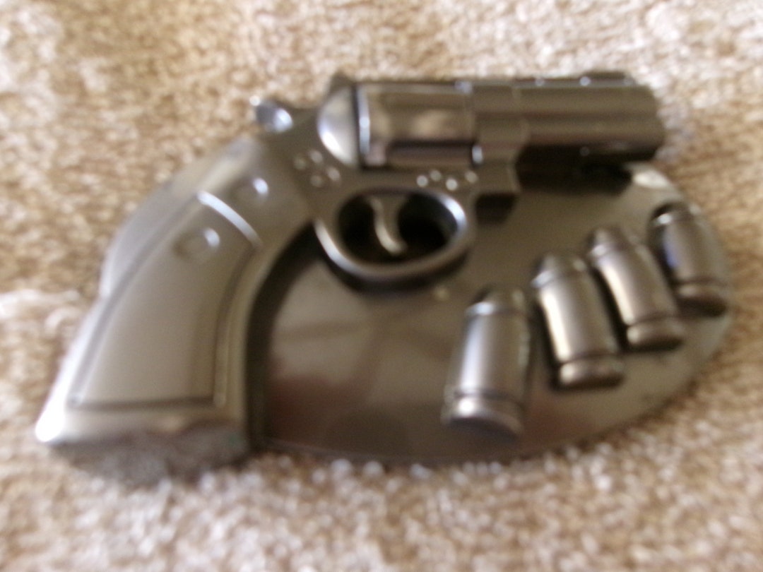 Vintage Gun Revolver & Bullets Solid Bronze Buckle - Bullets Gun ...