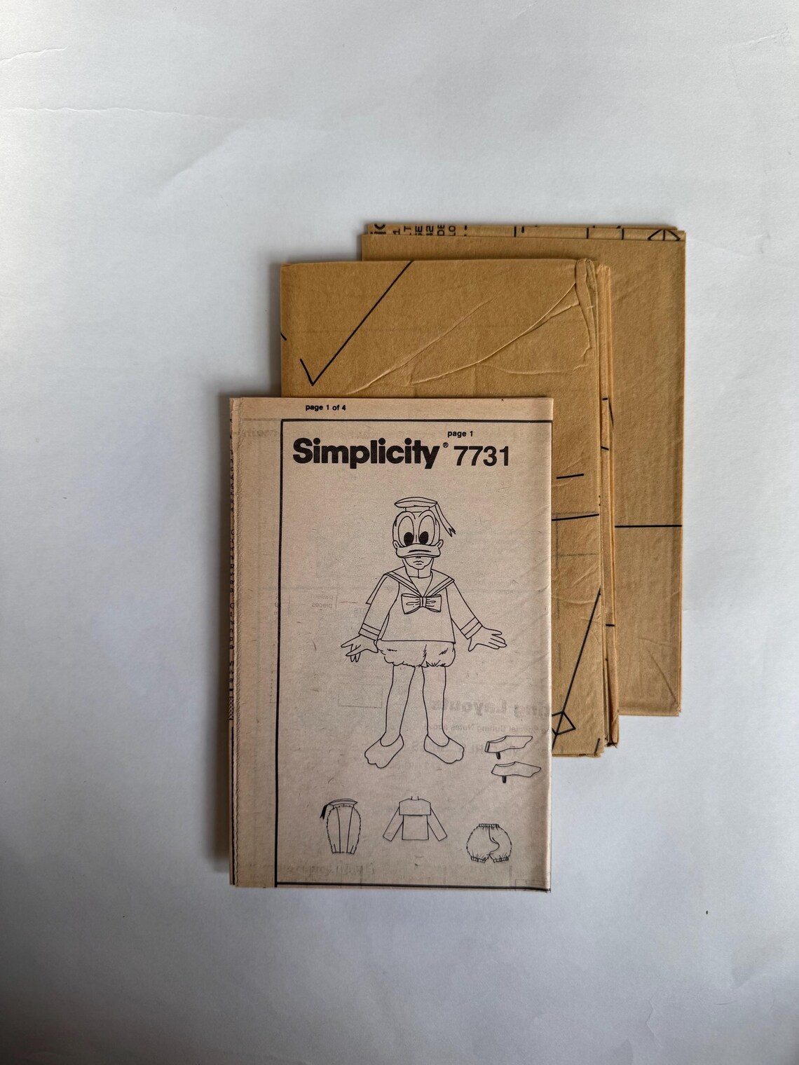 Donald Duck Costume - UNCUT Sewing Pattern 1986 - Size Adult L - Etsy