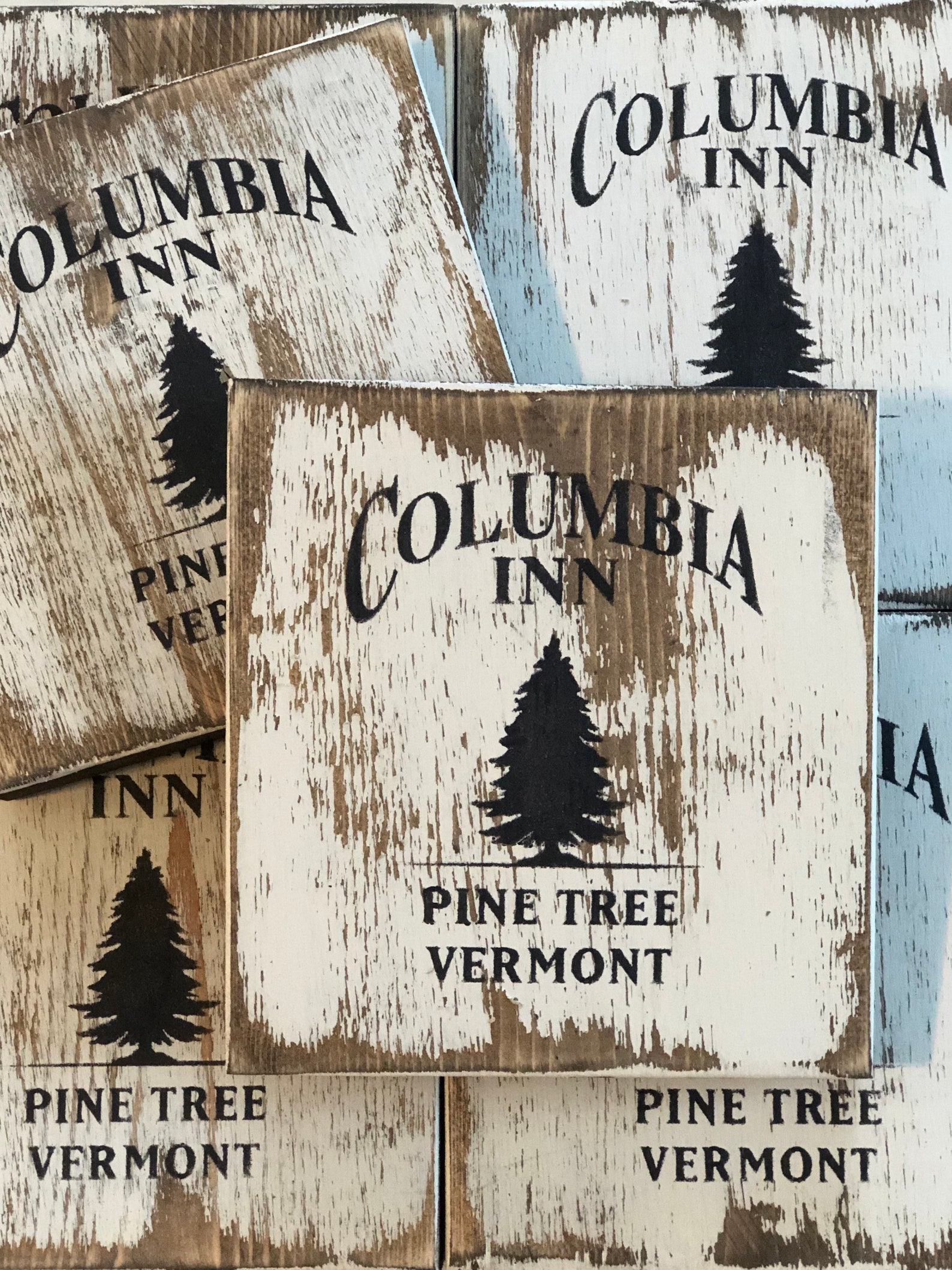 Columbia Inn / Lodge Sign / Pine Tree Vermont / Tiered Tray Decor ...