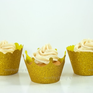 GOLD GLITTER Sparkling Cupcake / Muffin Wrappers - Crown, Scalloped ...