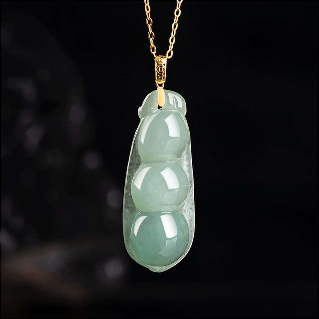 Natural Type A Icy Waxy Burma Jadeite Kidney Bean Amulet Pendant,green ...