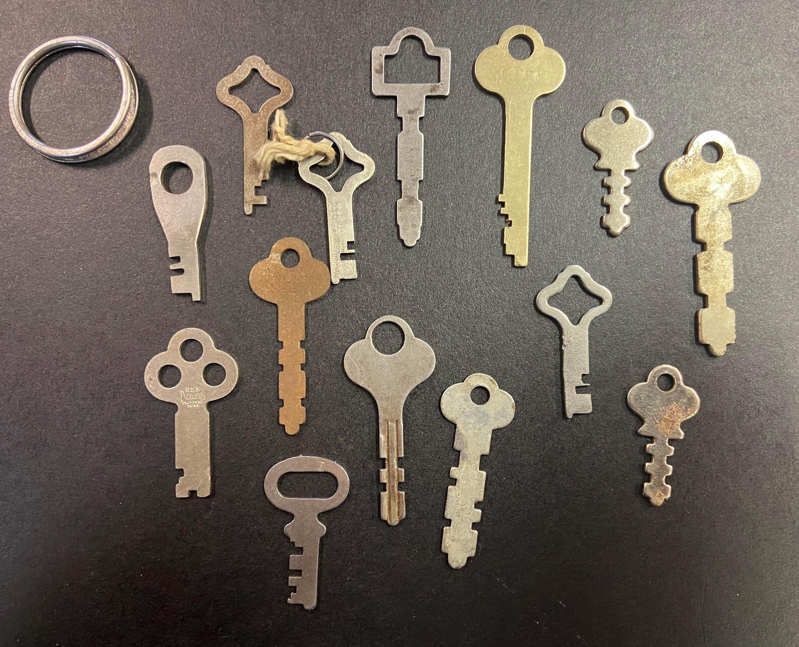 Antique Keys, 14 Cabinet, Coin-op Keys, Small Box Keys - Etsy