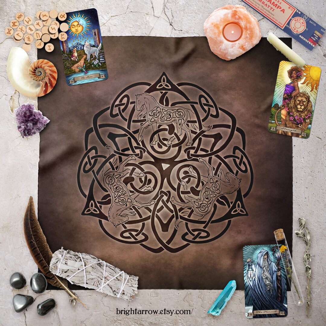 Altar Cloth | Tarot Cloth | Tarot Spread | Tarot Reading | Celtic Knot ...