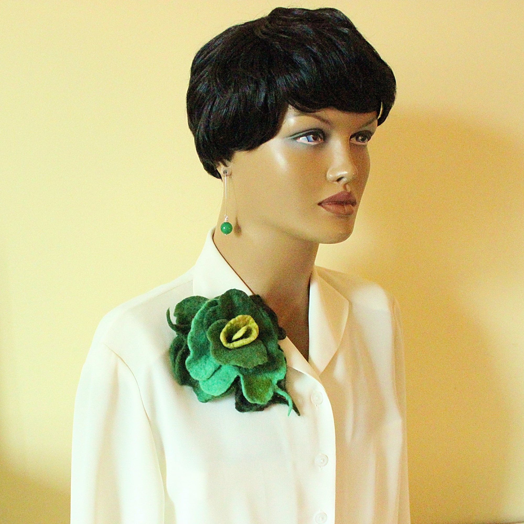 Green Flower Brooch // Felted Brooch // Felted Brooch in Green // Fancy ...