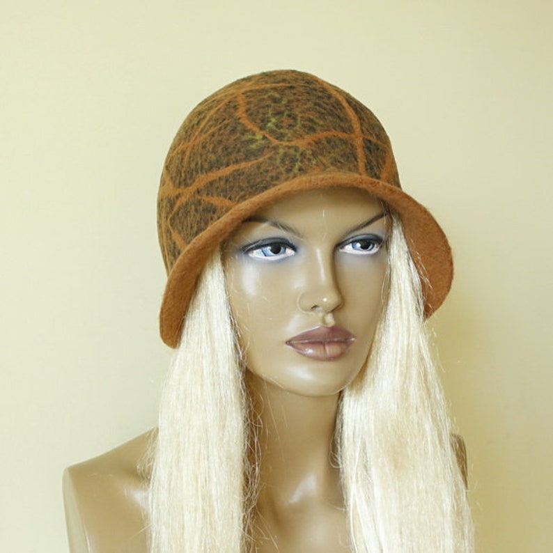Ruddy Brown Color Hat Felted // Size 23 Inches // Camel and Brown ...