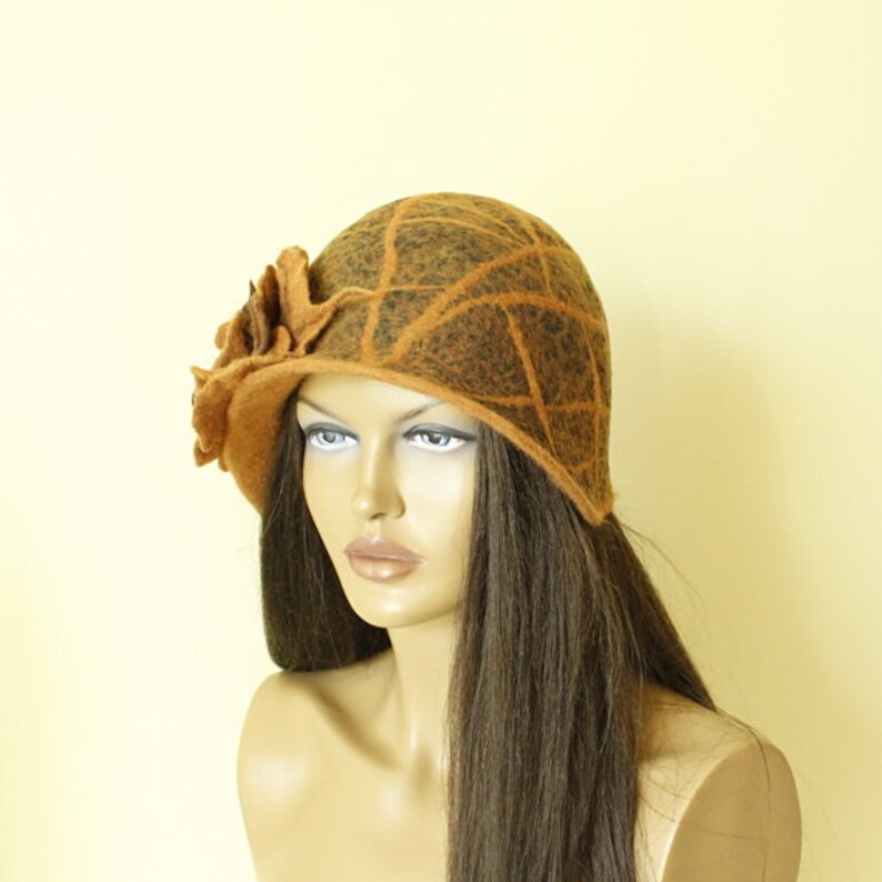 Ruddy Brown Color Hat Felted // Size 23 Inches // Camel and Brown ...