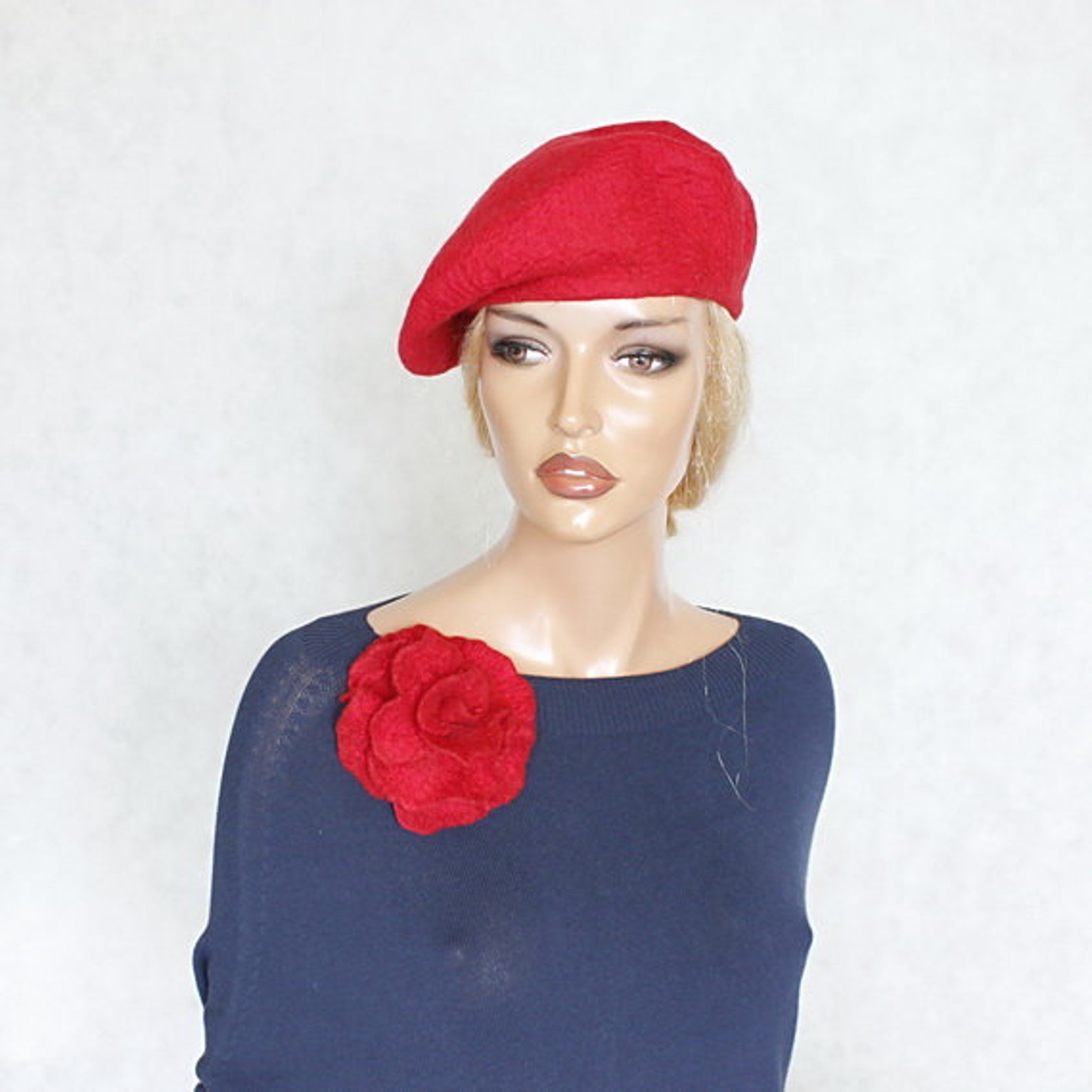 Red Beret Felted Silk Wool Beret Nunofelt Beret French - Etsy