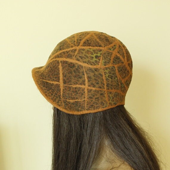 Ruddy Brown Color Hat Felted // Size 23 Inches // Camel and Brown ...