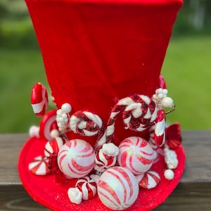 Red Candy Cane Candyland Peppermint Top Hat Tree Topper Christmas Tree ...