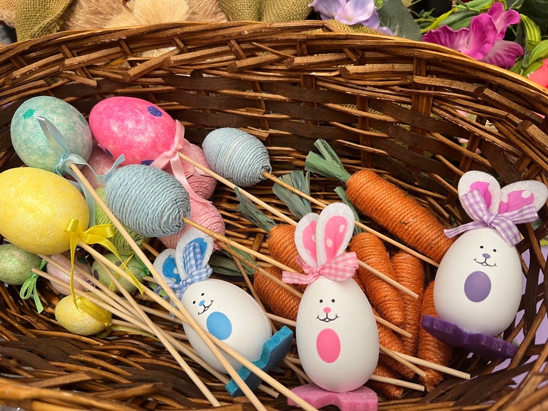 Easter Mix Closeout Wreath Decoration Easter Basket Centerpiece Decor ...