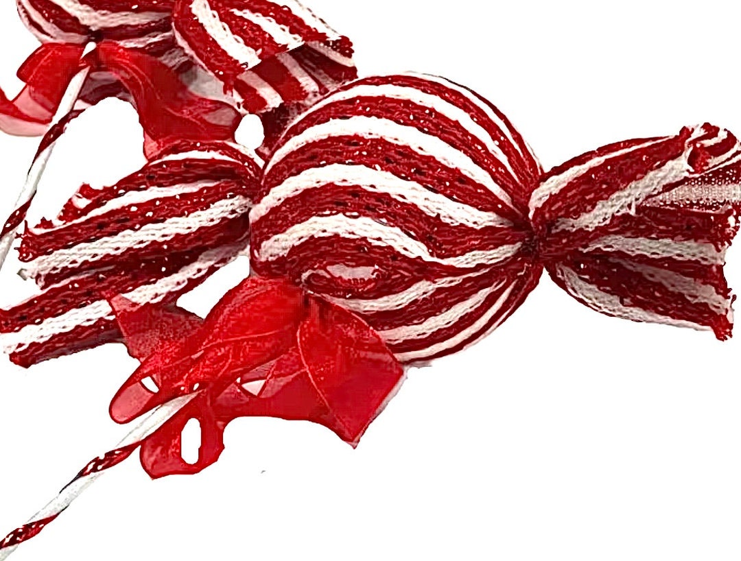 Red & White Knit Candy Pick Christmas Candy Peppermint Christmas Tree ...