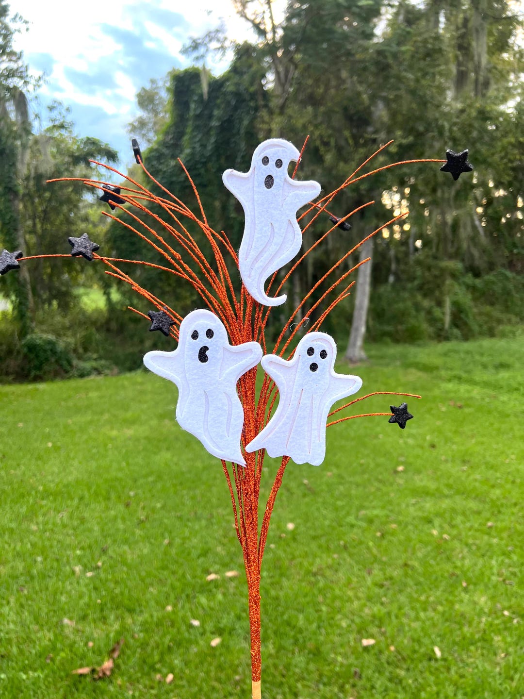 30" Glitter Ghost Mini Star Pick - Spooky and Festive Halloween Decor ...