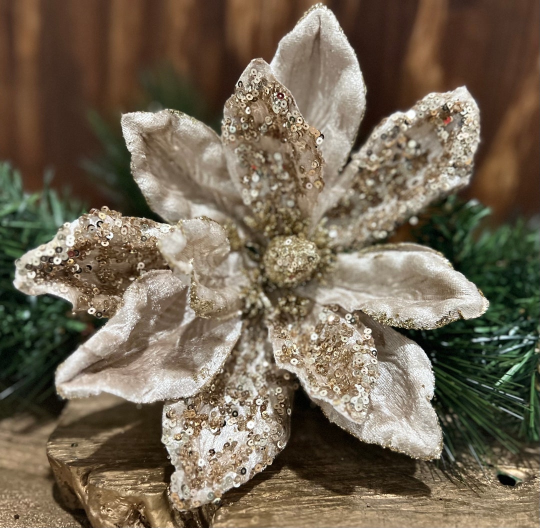 24 Gold Velvet Sheen Sequins Magnolia Stem - Etsy