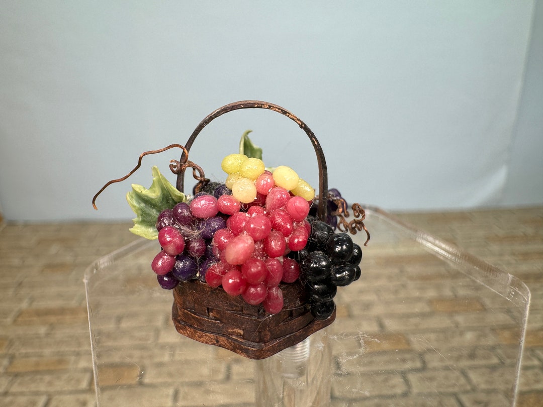 Dollhouse Miniature ~ Vintage Artisan Hope Elliott Handmade Fruit ...