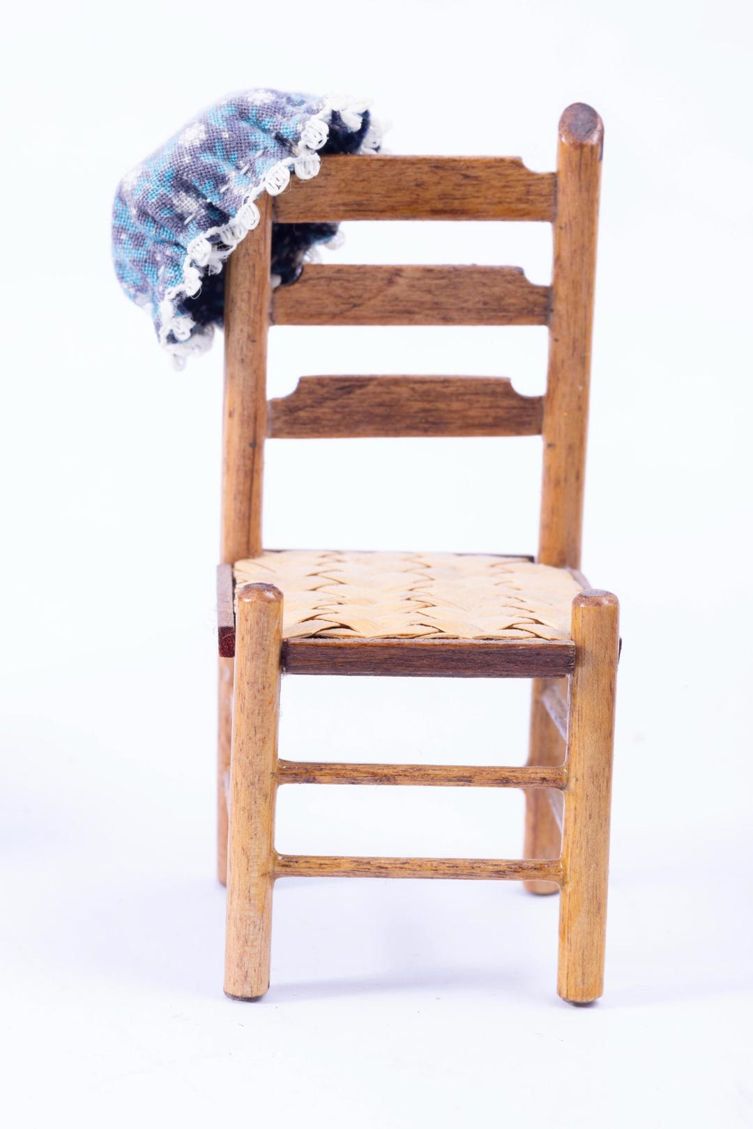 Dollhouse Miniatures ~ Colonial Wooden Ladder Back Chair With Ladies ...