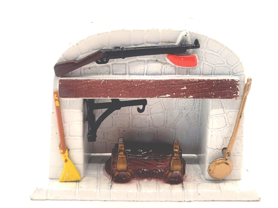 Dollhouse Miniature ~ 1:24 Scale, Metal Decorated Mantle - Etsy
