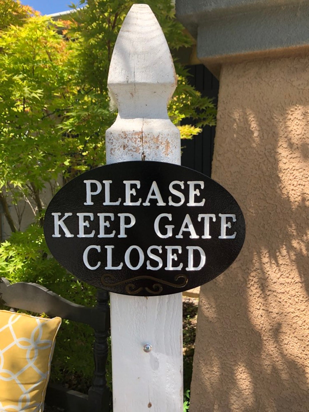 Please Keep Gate Closed Information Plaque/garden Sign/engraved Roman ...