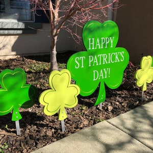 St Patrick's Day Four Leaf Clover Set of Engraved Wood Yard Art - Etsy