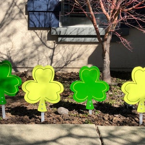 St Patrick's Day Four Leaf Clover Set of Engraved Wood Yard Art - Etsy