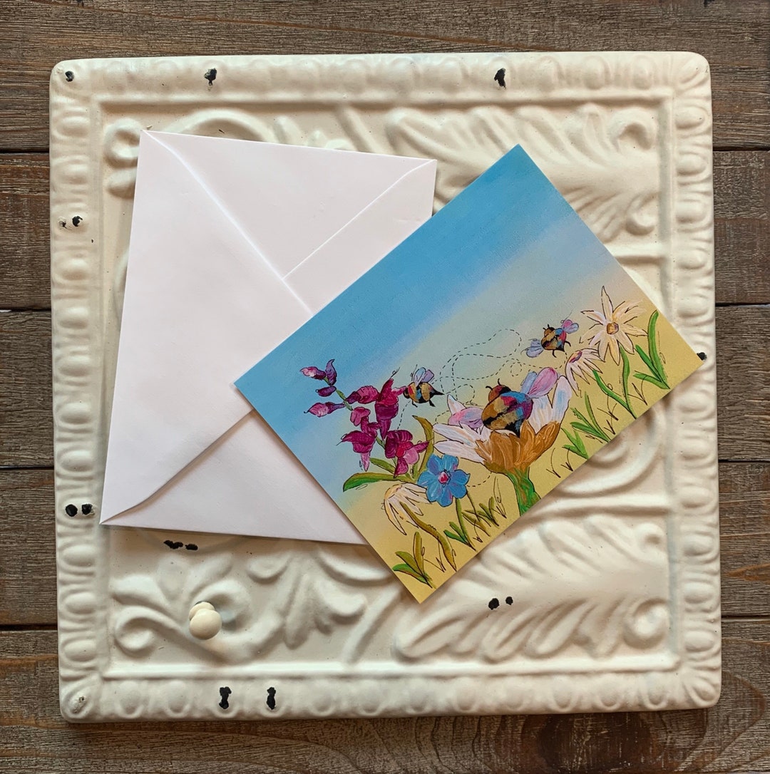 Beatrice the Bee Notecards/postcards. Set of 4 With Envelopes. - Etsy