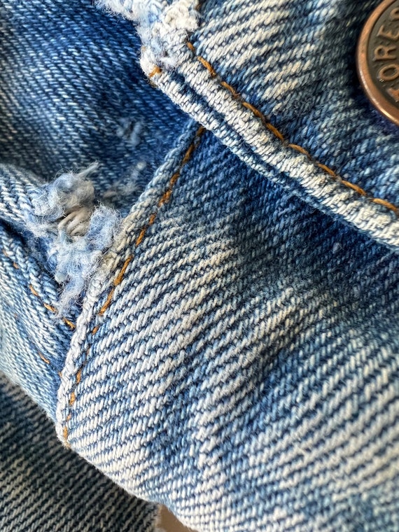 Perfectly Worn Gap 80s/90s Denim Jacket Size Small Un… - Gem